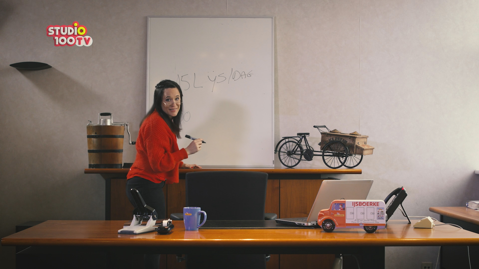 Ijs productie koe - Studio 100 GO