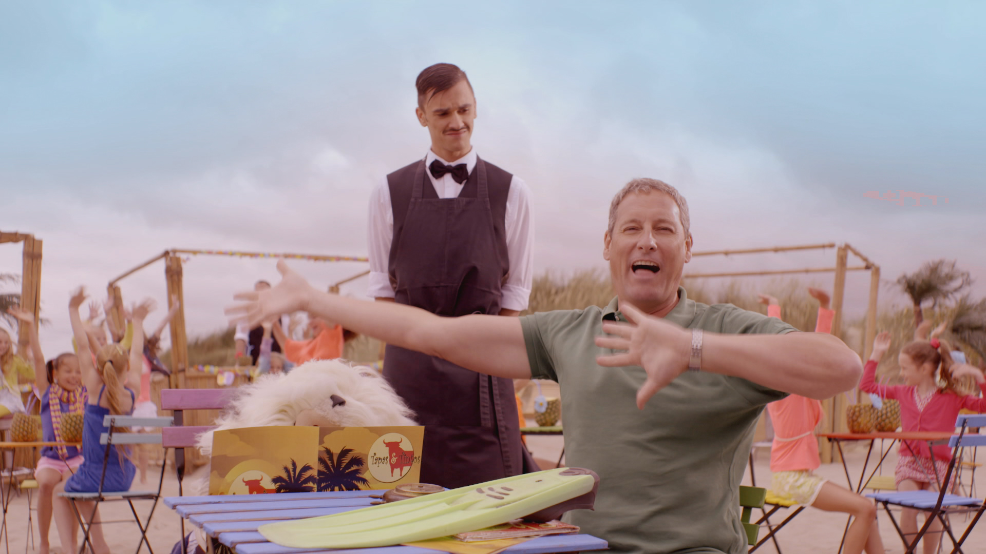 Zwaaien - Studio 100 GO