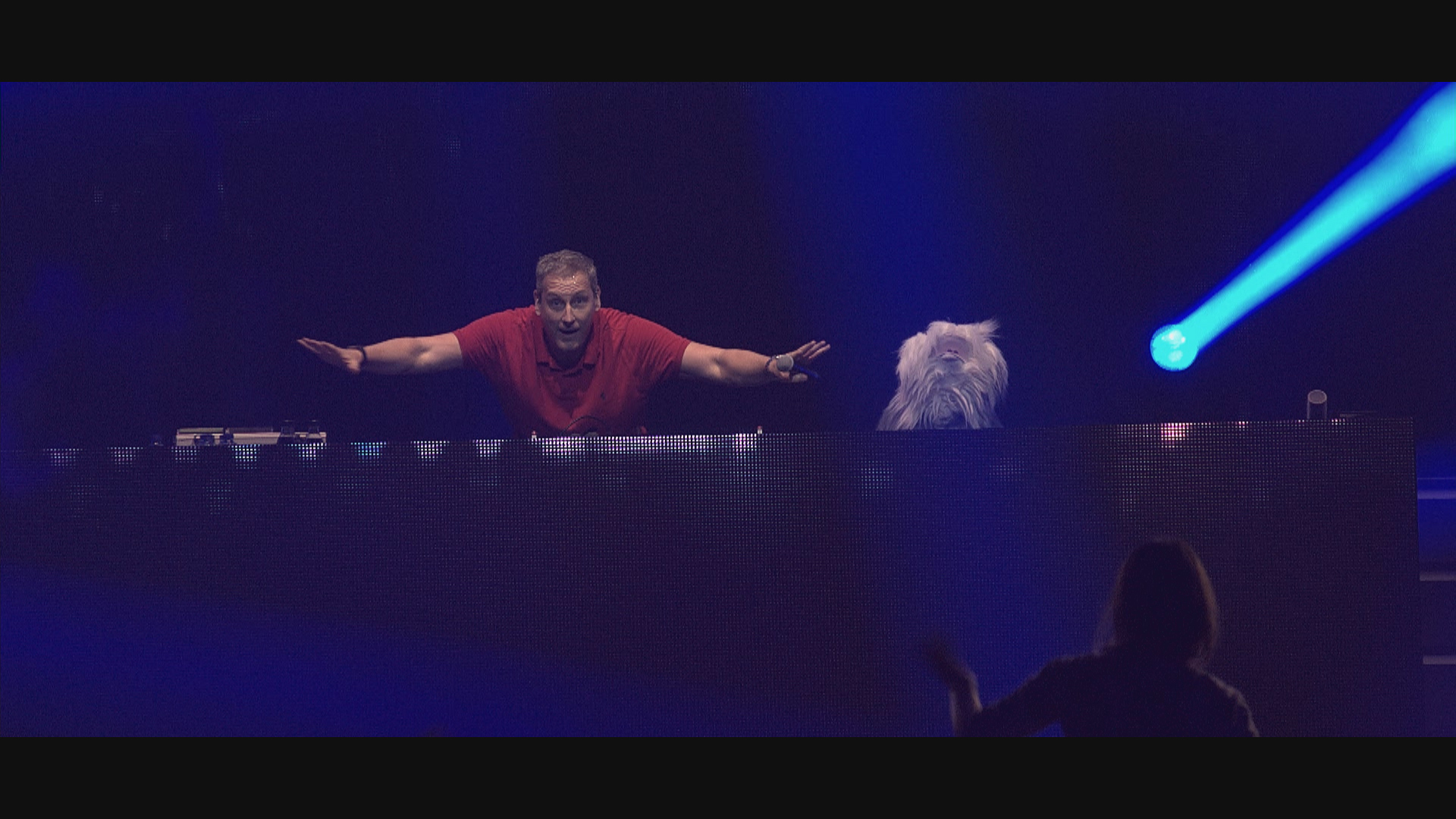 Samson is a DJ - Studio 100 GO